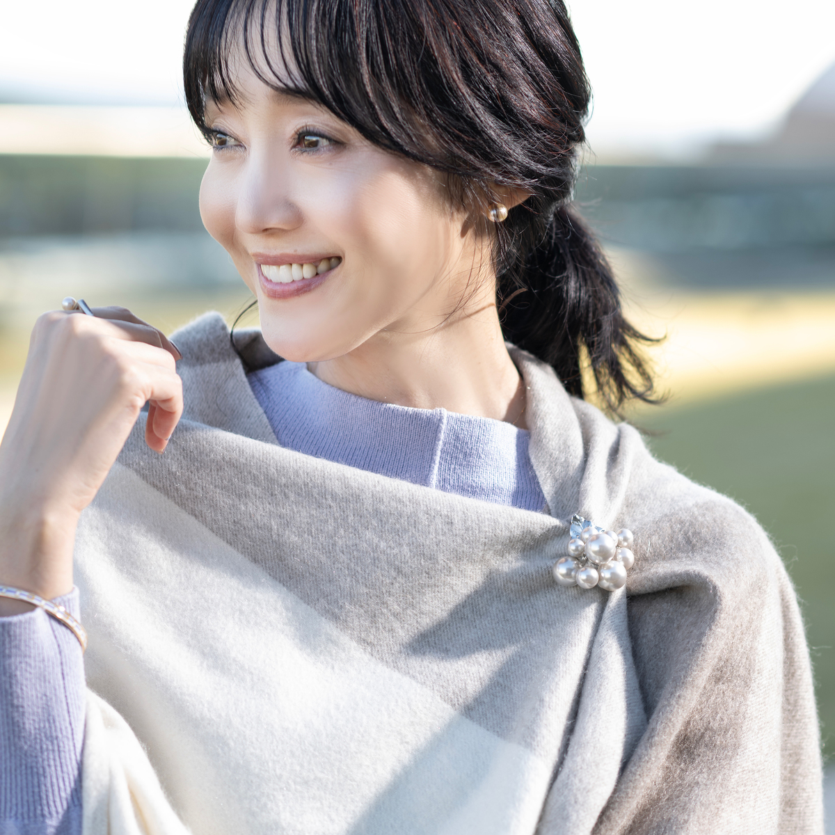 インターモードコレクション 華やかリーフブローチ インターモードコレクション（Intermode Collection） - QVC.jp