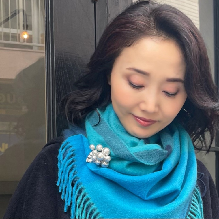 インターモードコレクション 華やかリーフブローチ インターモードコレクション（Intermode Collection） - QVC.jp